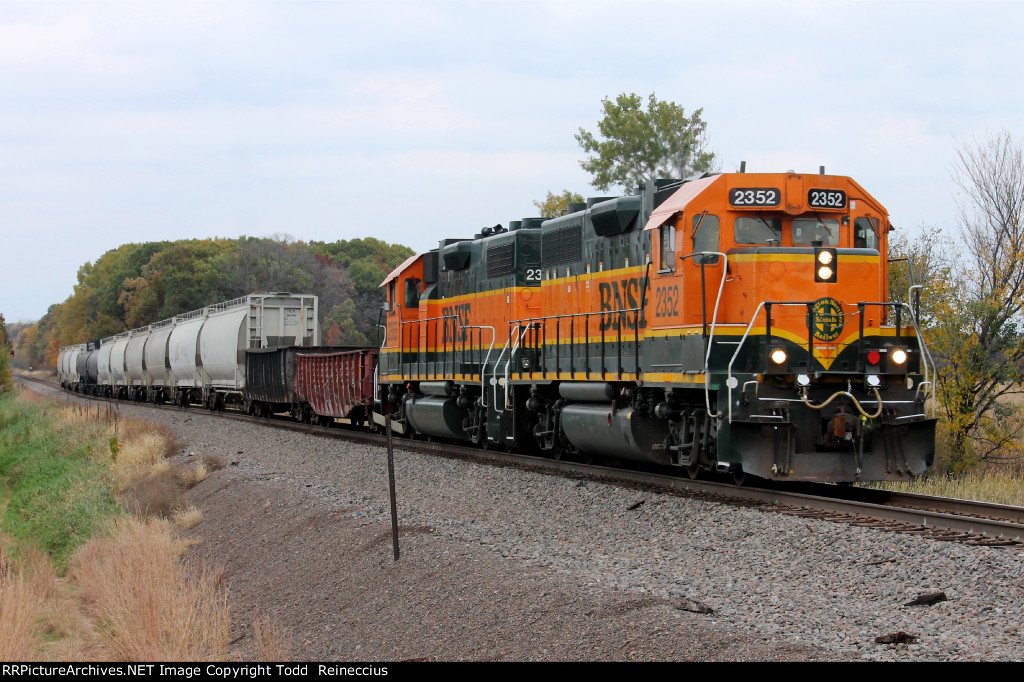 BNSF 2352